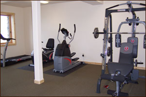 gym - The Lodge at Sandpoint